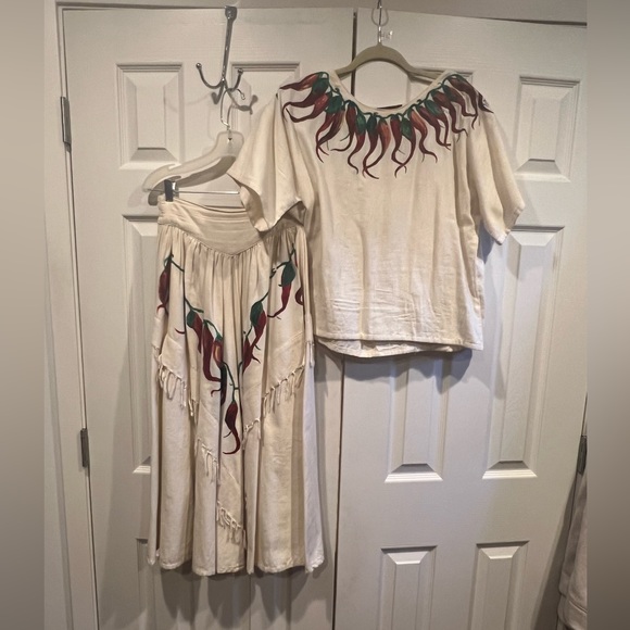 melody hood designs | Dresses | 2 Piece Hand Painted Pepper Outfit ...